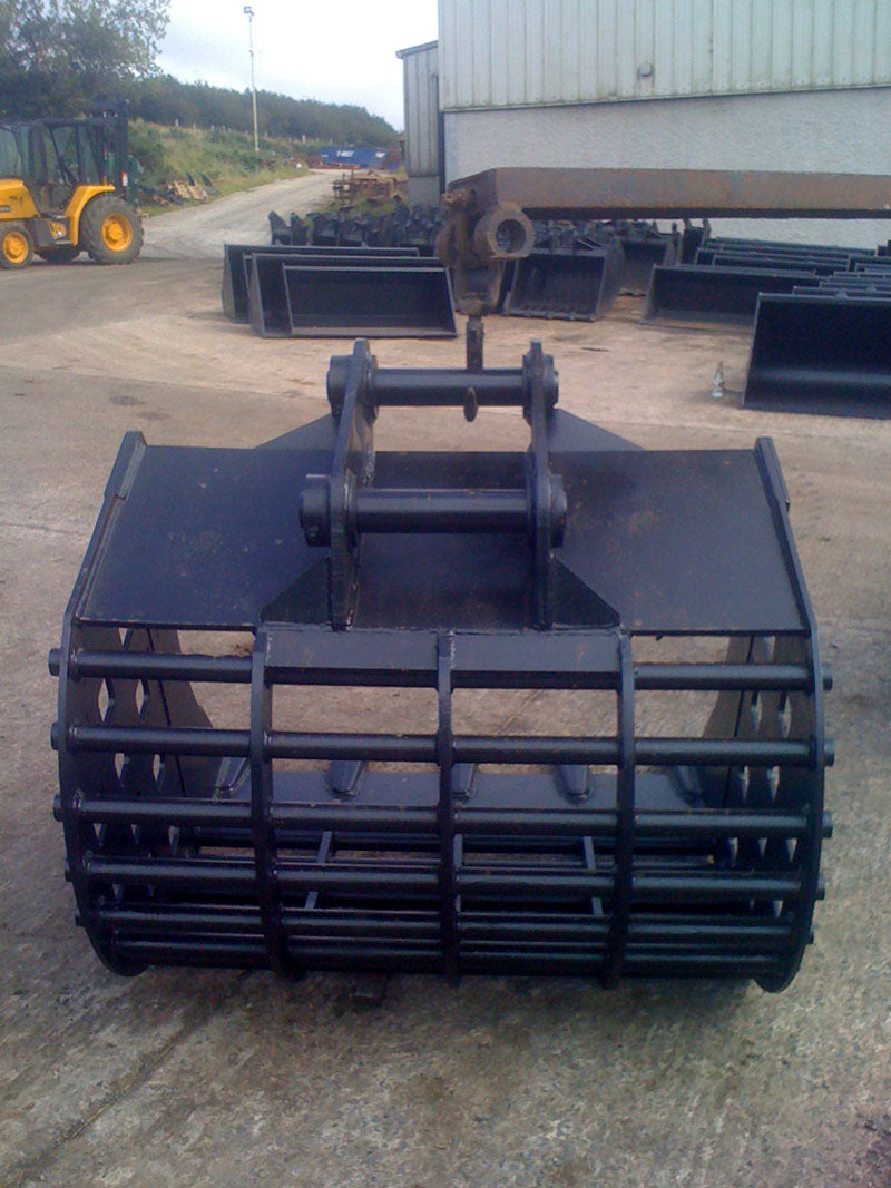 Riddle Bucket – Brian Scott Engineering